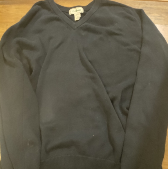L.L. Bean | Sweaters | Vintage 9s Ll Bean V Neck Heavy Sweater Adult ...